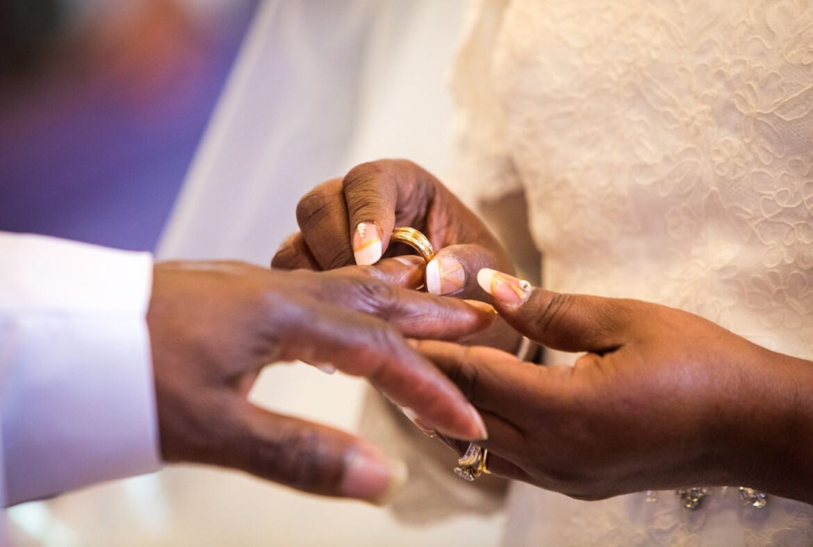 Marriage Intimacy Exercises For Couples: How to Reconnect, Reignite ...