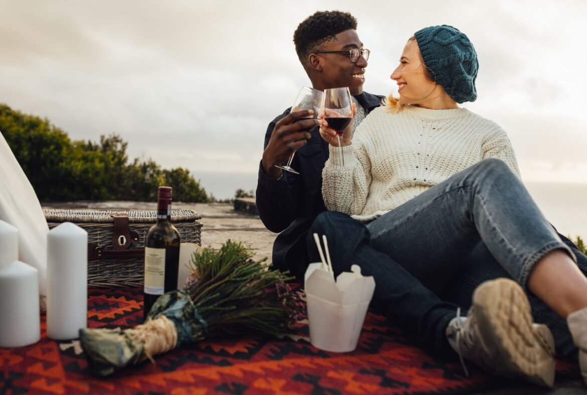 50 Fun and Exciting First Date Ideas That Aren’t Just Dinner and a ...