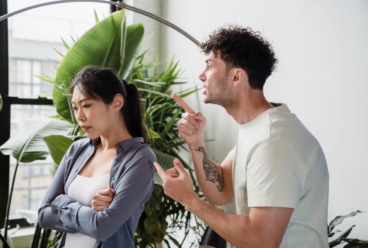 How To Win The Silent Treatment In A Relationship – blissfulties