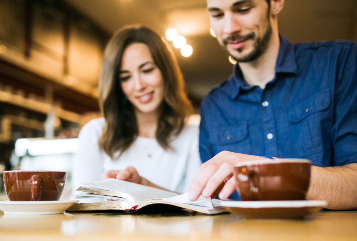 10 Best Relationship Books Every Couple Should Read Together – blissfulties