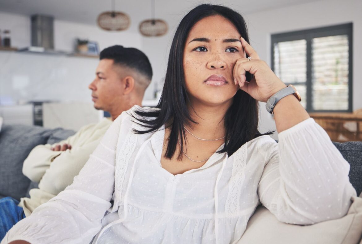Is it Time to End Your Relationship? 15 Major Signs to Watch For ...