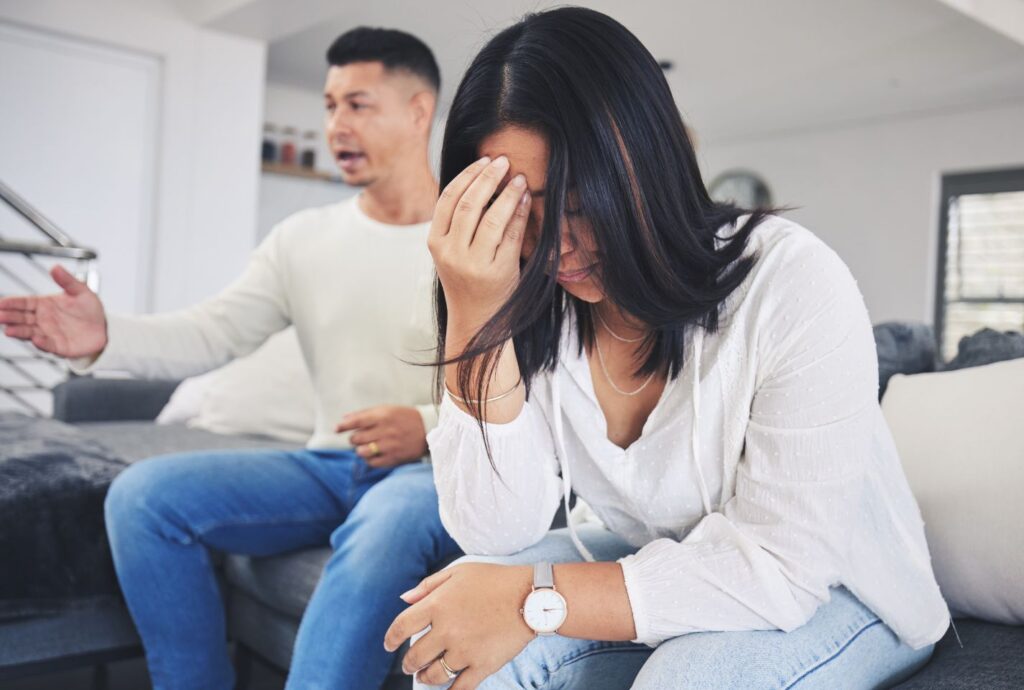Is it Time to End Your Relationship? 15 Major Signs to Watch For ...