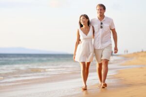 Beach Date Ideas for Couples - blissfulties